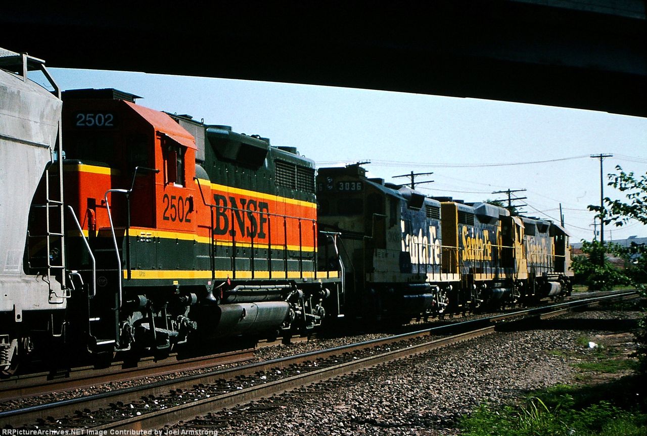 BNSF 2502